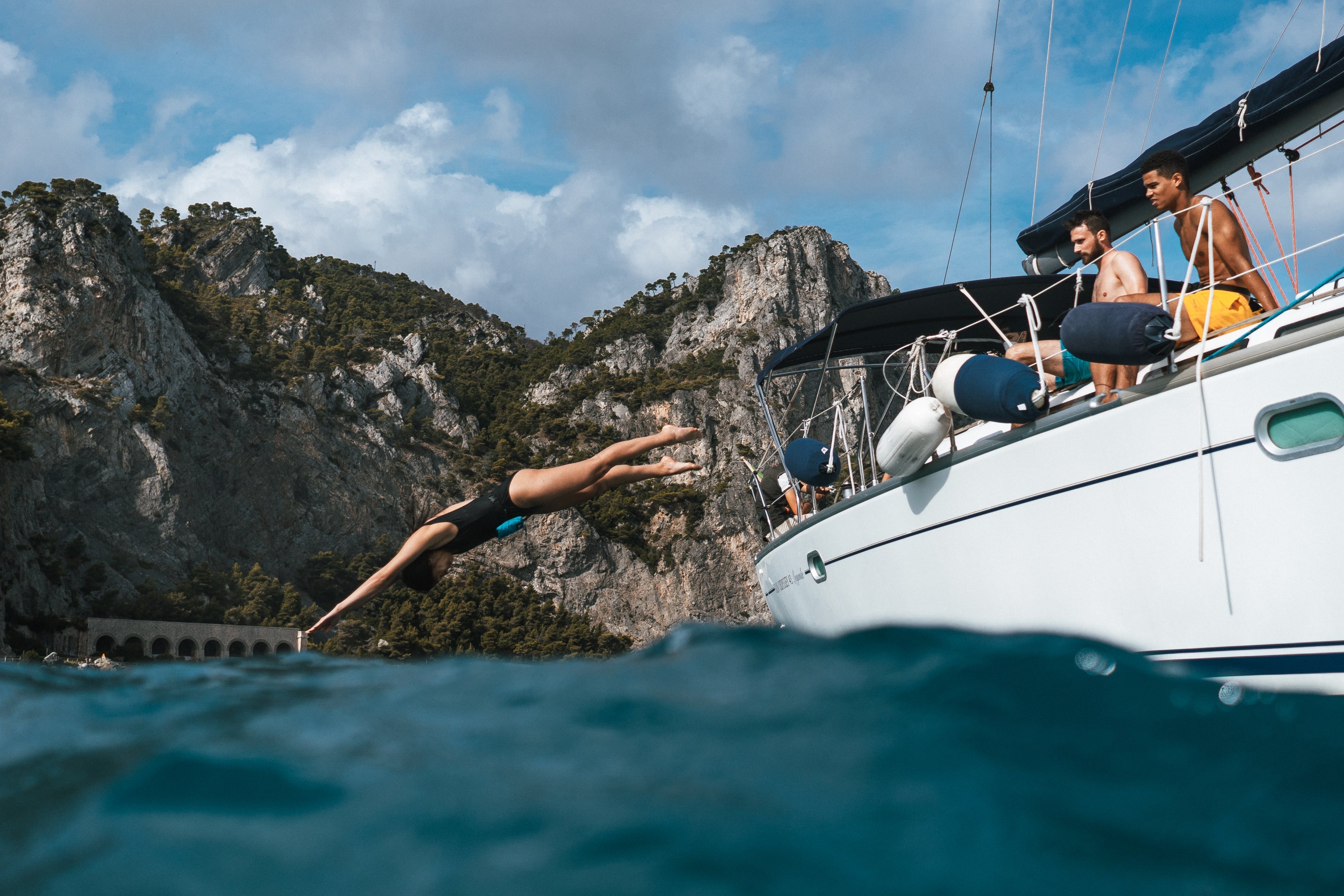 On Board | RESTUBE